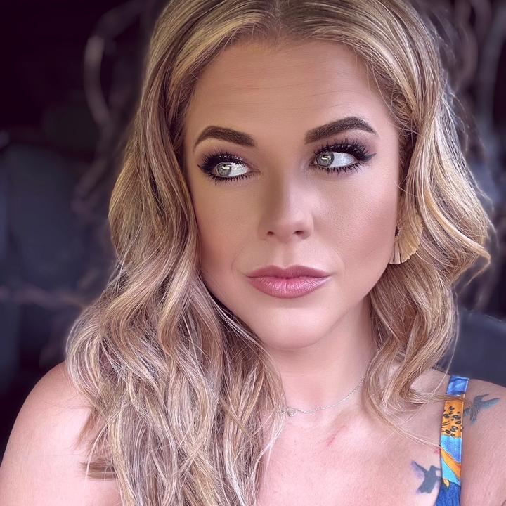 Amanda Nicole's Instagram, Twitter & Facebook on IDCrawl