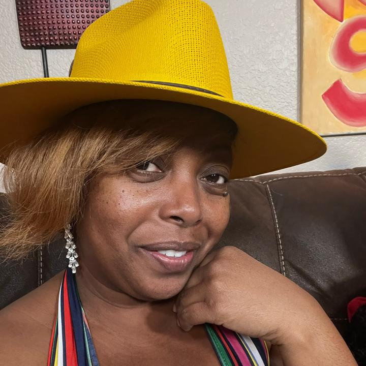 🦄 @iamdelharrisonofficial - Del Harrison - TikTok