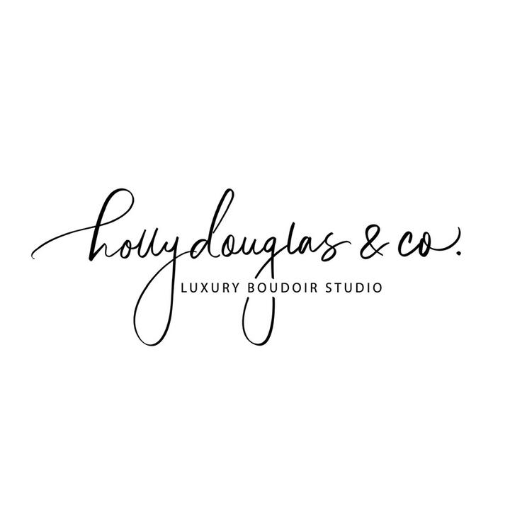 🦄 @nashville_boudoir - Holly Douglas & Co - TikTok