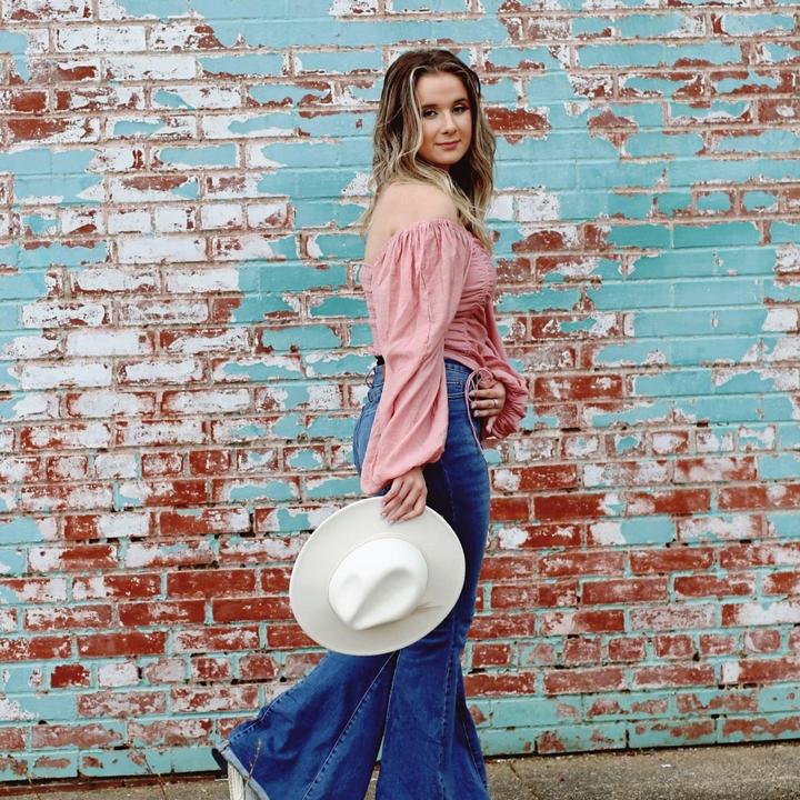 🦄 @ayla_laplant - Ayla - TikTok