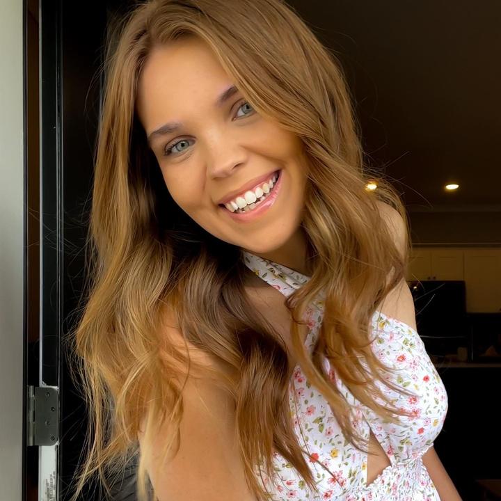 🦄 @sydneysimss - Sydney Sims - TikTok