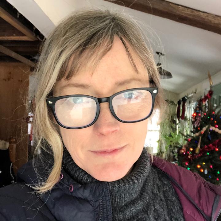 🦄 @honeyhollowfarmstay - Larissa Phillips - TikTok