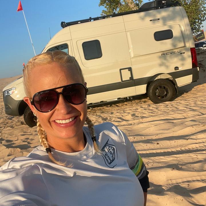 🦄 @beckybadventures - Becky Milarch - TikTok