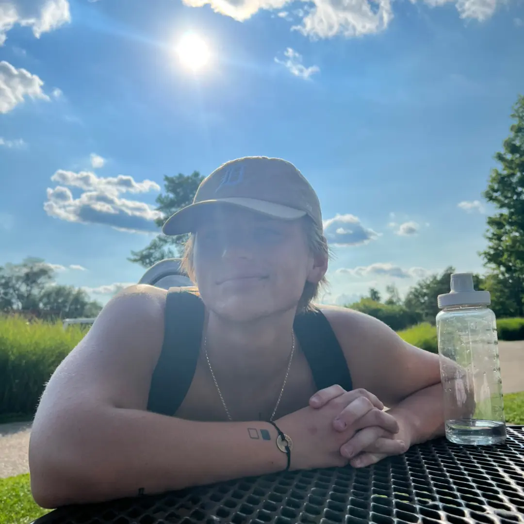 Connor DeWolfe- @connordewolfe TikTok 分析|プロフィール、動画、ハッシュタグ | Exolyt