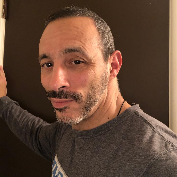 Coach Tony Sarge (@2bros_1mic) Realtime TikTok Live Follower Counter 🔥 ...