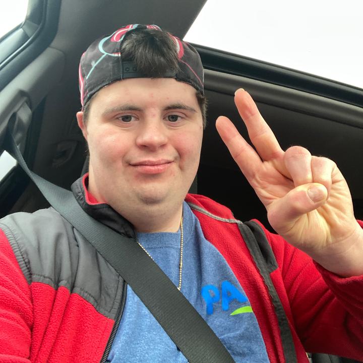 🦄 @bussinbaywatchhuncho - Joshua Atwood Rapper Artist - TikTok