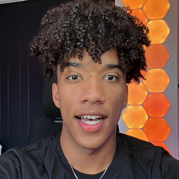 Top 5 best color schemes for gaming setups. 📠 @carterpcs - TikTok Video