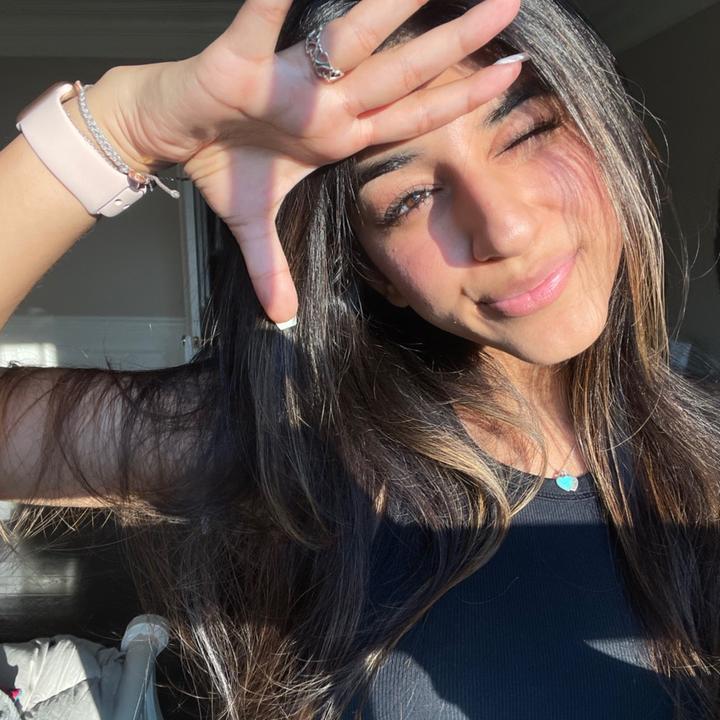 🦄 @sareenav - sareena v. - TikTok