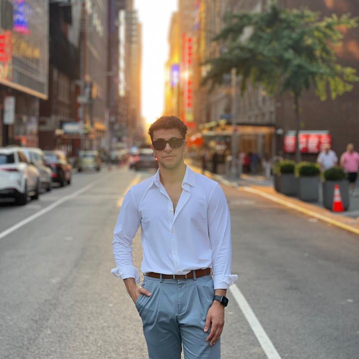 Talk about going above and beyond! Is he right tho? @justin_awad ...