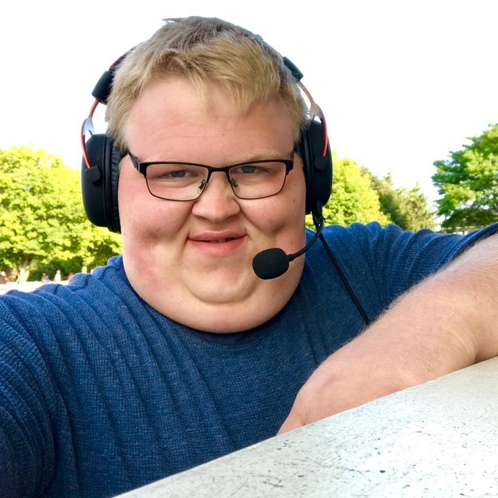 Collin (@collinurrmom) Realtime TikTok Live Follower Counter 🔥 ...